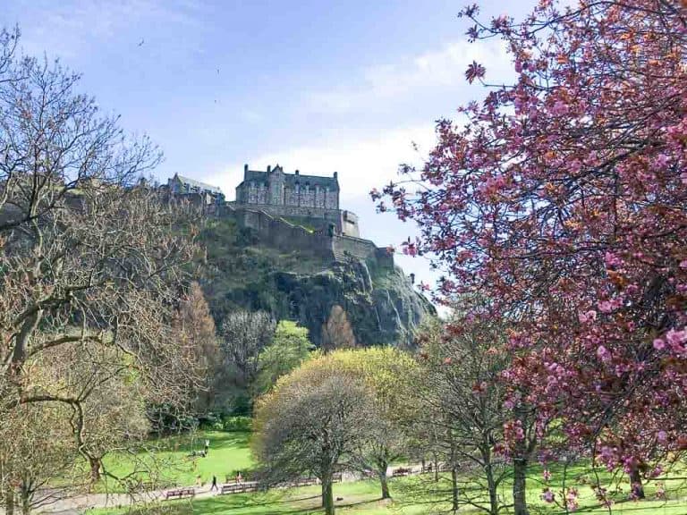 The Best Things to Do in Edinburgh During Spring - Migrating Miss